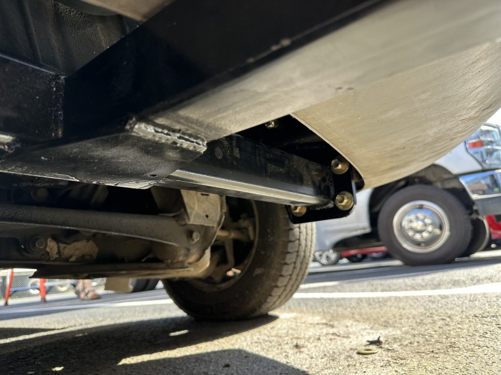 Front Mount Receiver Hitch for 2001-2006 Dodge | Freightliner ...