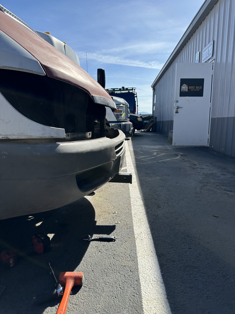 Front Mount Receiver Hitch for 2001-2006 Dodge | Freightliner ...