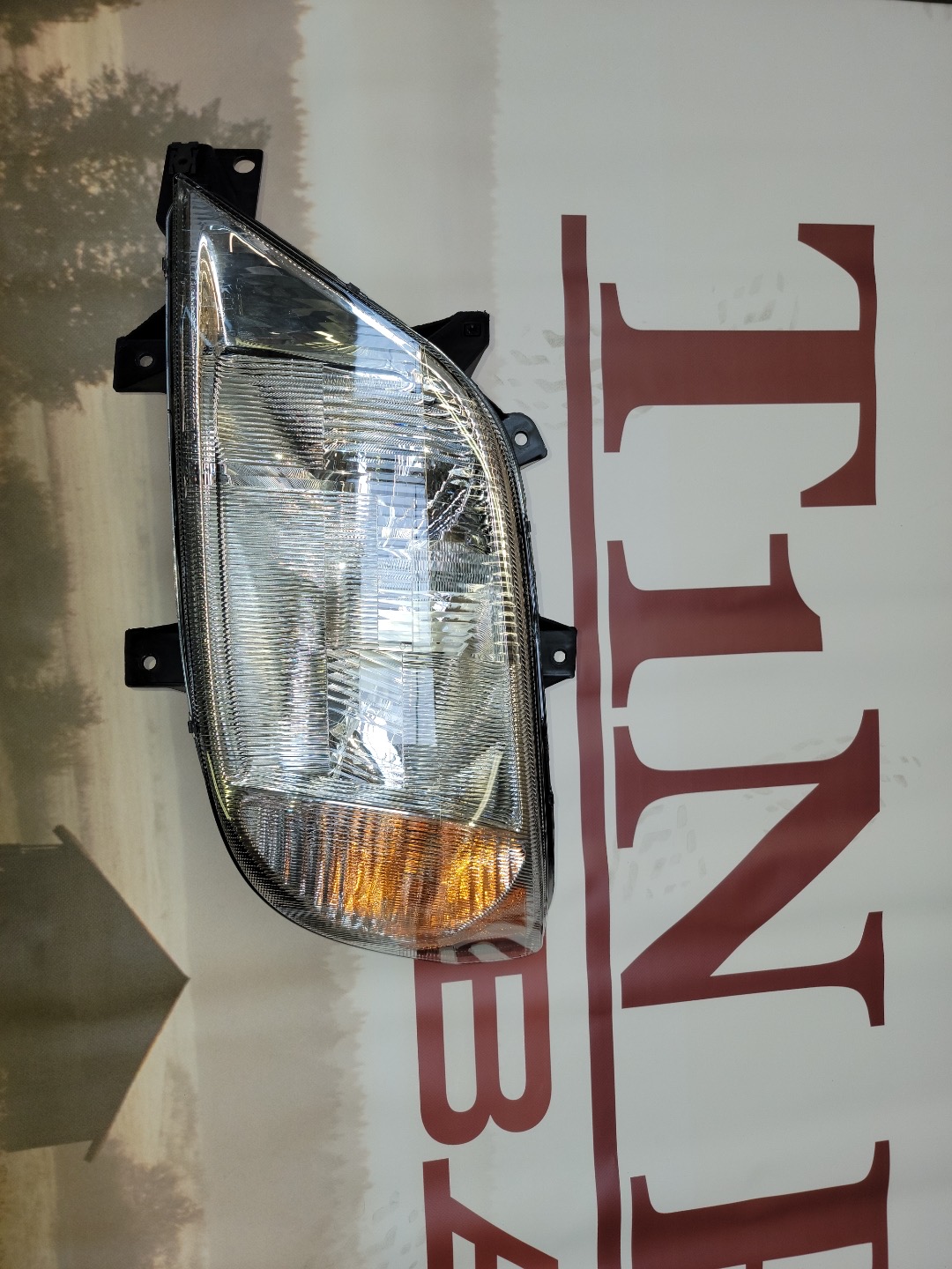 T1N 2001-2006 Sprinter Van Dodge Headlights for Replacements - T1NParts.com