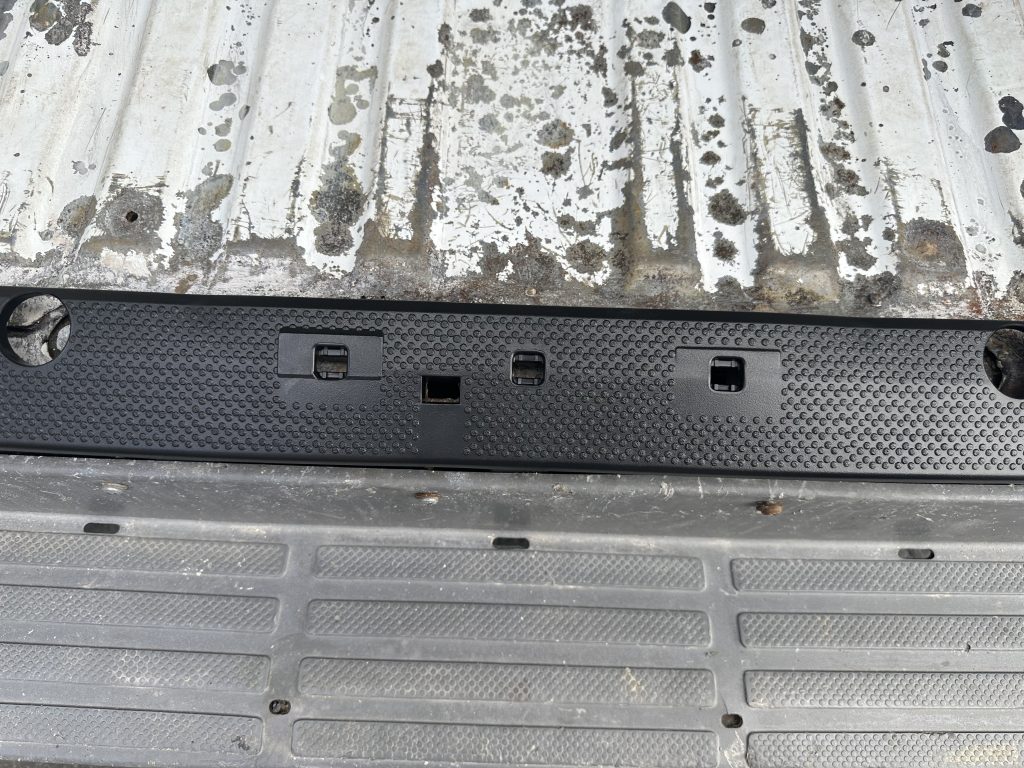 T1N 2001-2006 Sprinter rear door trim Genuine Mercedes lower scuff ...