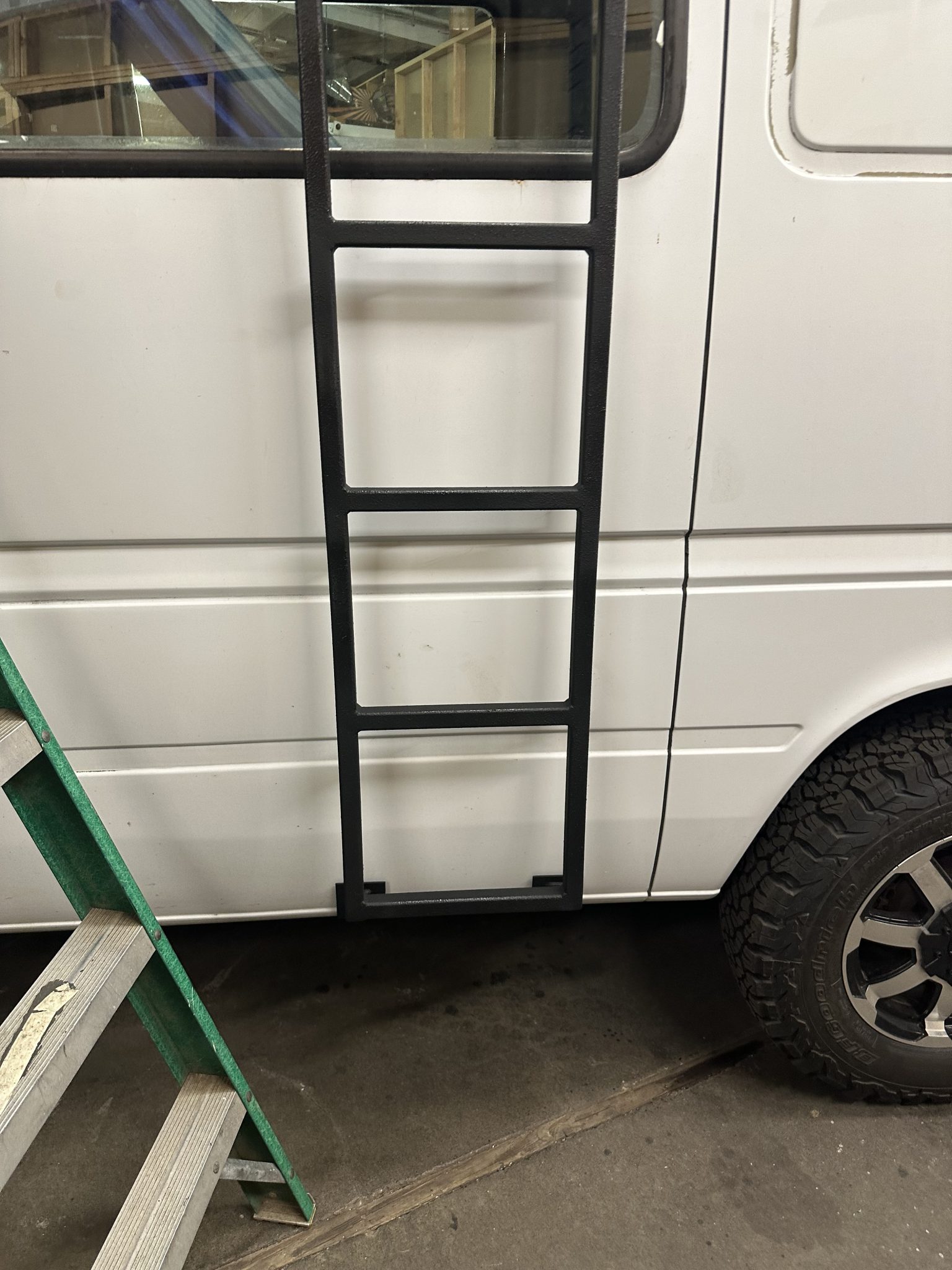 Side Ladder | Rear Side Ladder | Front Side Ladder for 2001-2006 T1N ...