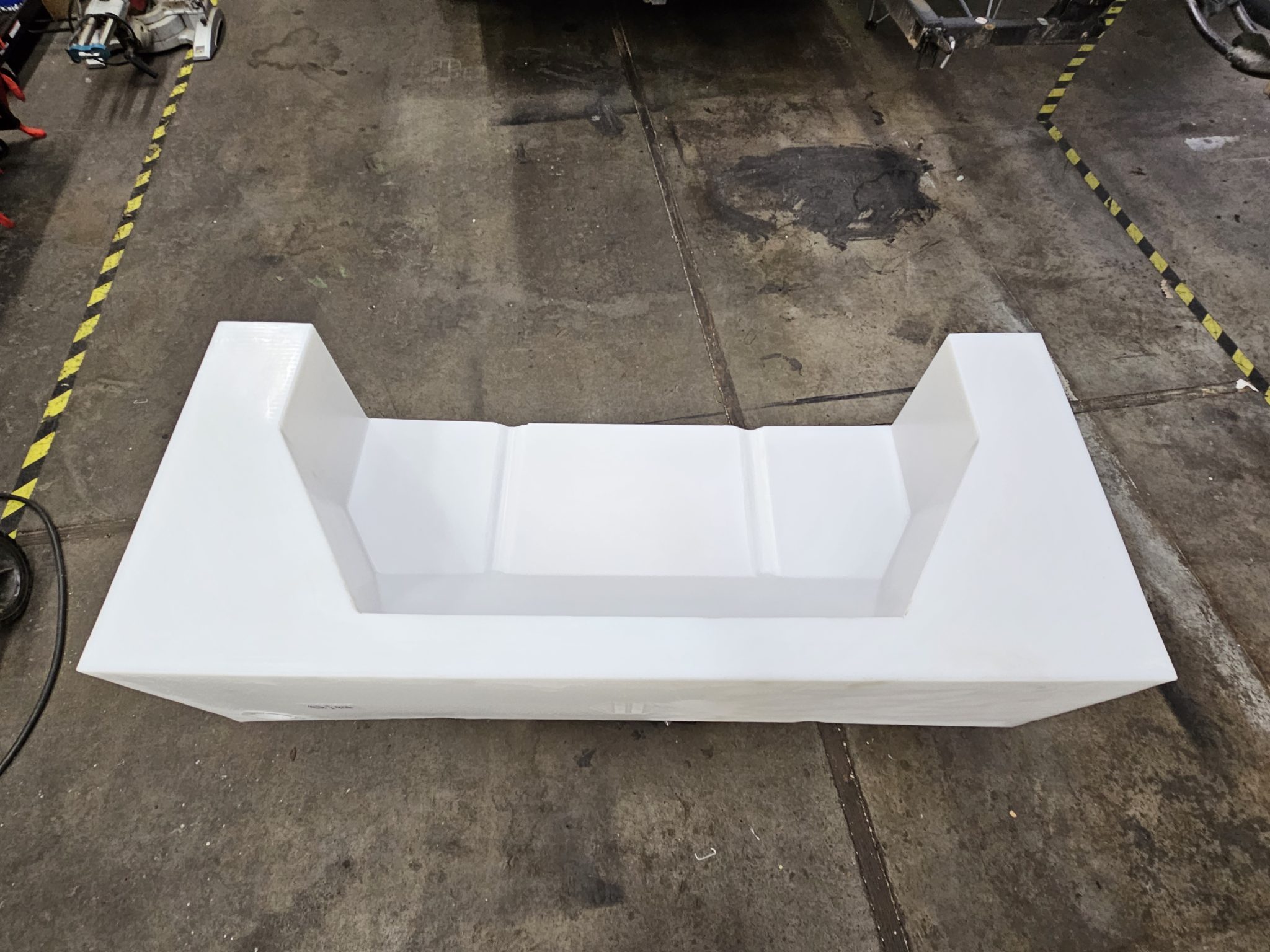 T1N 2002-2006 Sprinter Van 2500 / 3500 Wheel Well Water Tank 28 Gallon ...