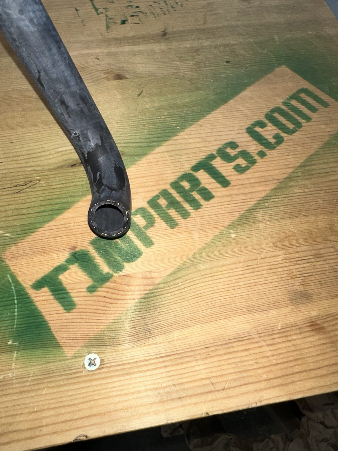T1N 2002-2003 | 2004 | 2005-2006 Sprinter Van EGR Coolant Hose ...