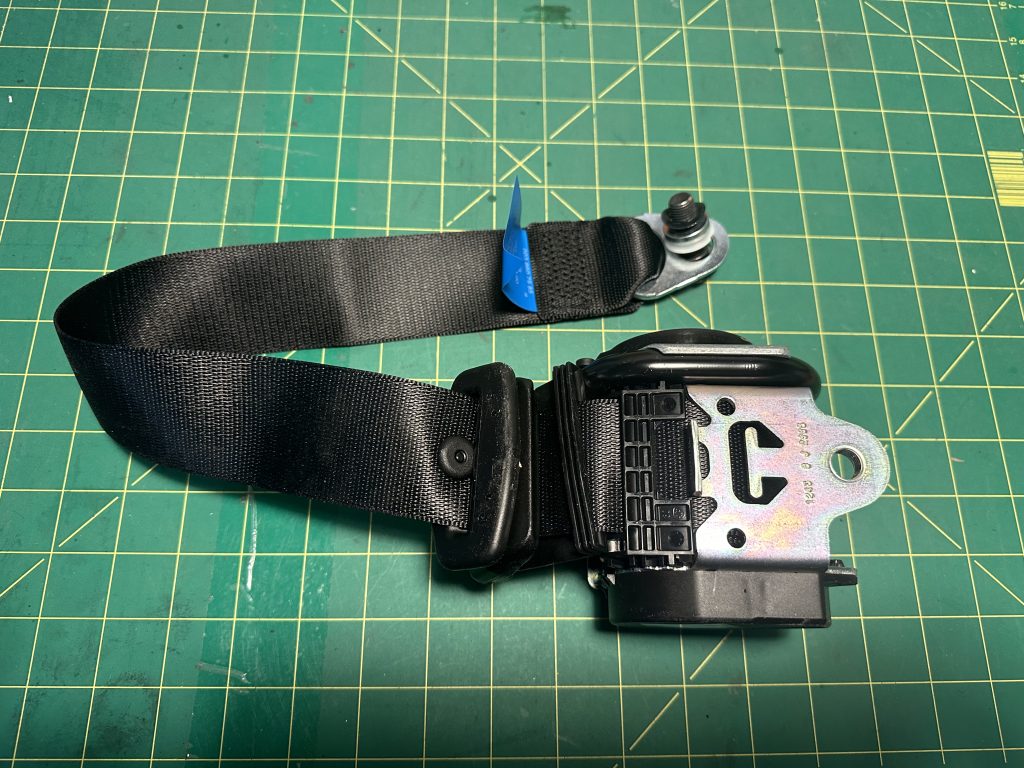 Seat Belt /Safety belt kit Genuine Mercedes for 2002-2006 Dodge ...